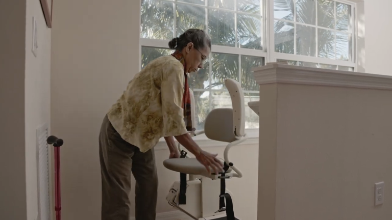 Savaria K2 Stair Lift Electropedic Los Angeles